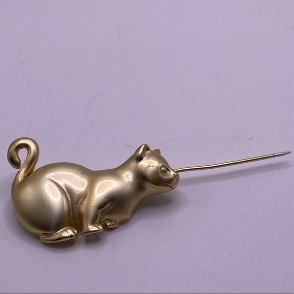 Ajc | Jewelry | Vtg 98s Signed Ajc Satin Gold Cat Brooch Pin Estate ...